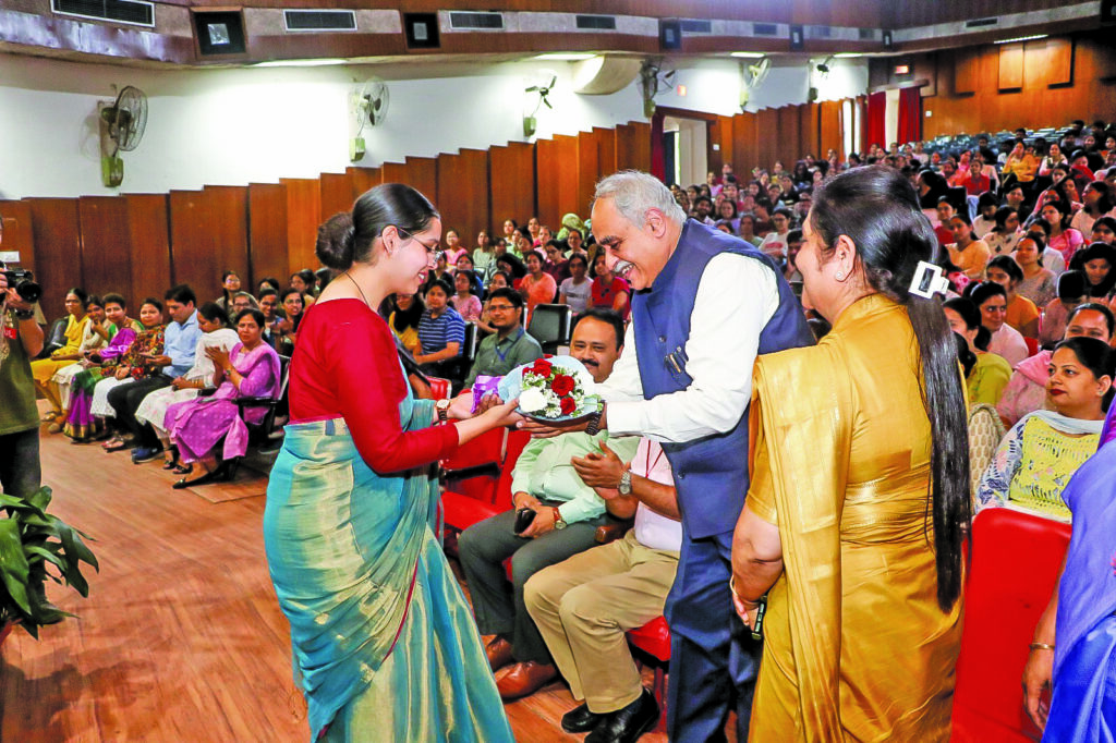 PGIMER Director’s interactive session with Nursing Students - The Daily ...